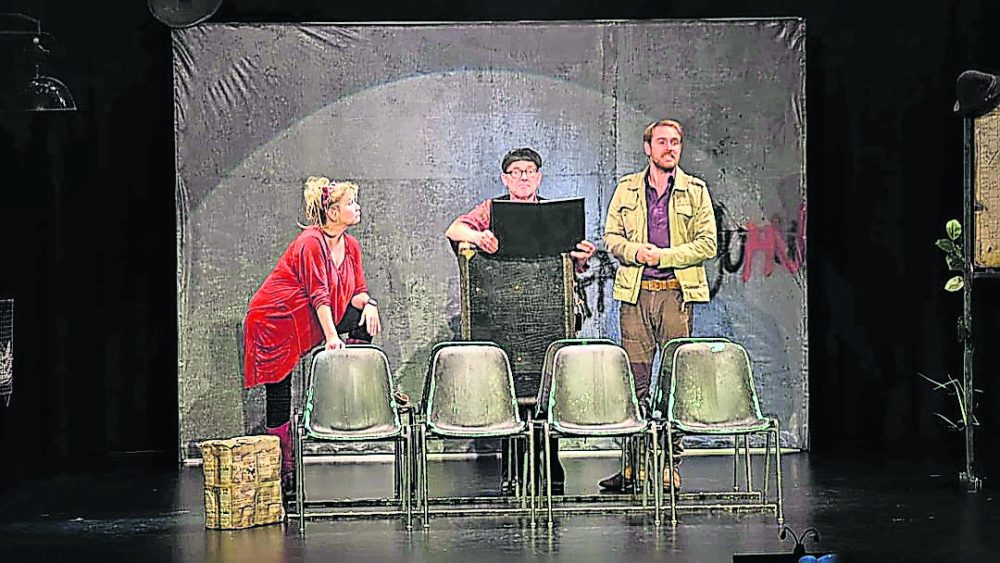 Die Keule schwingt den Degen statt der Machete - DAWO! - Dresden am ...