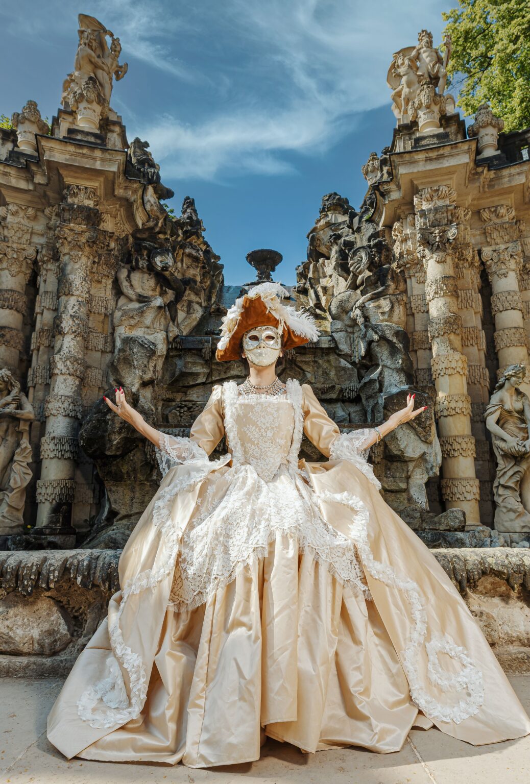 Wo steht die geheimnisvolle Dame? - DAWO! - Dresden am Wochenende